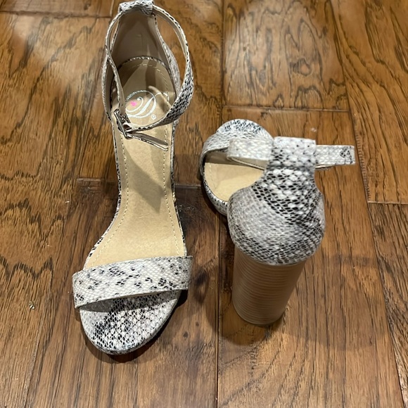 Delicious | Shoes | Delicious Brand Never Grow Up Snake Print Ankle Strap Heels | Poshmark